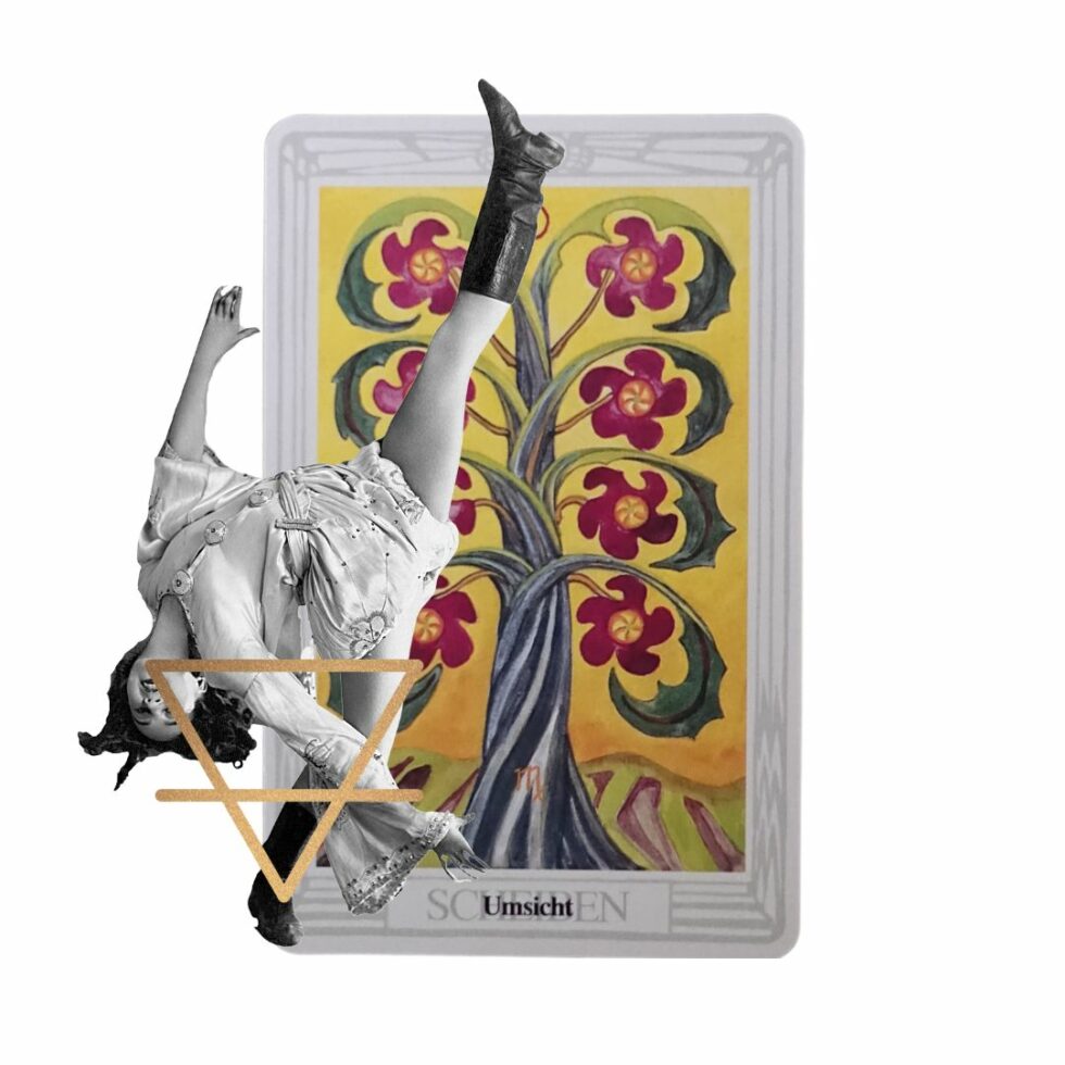 Acht der Scheiben | Umsicht - Die Okkultistin